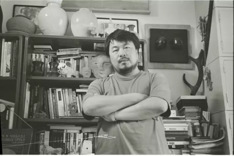 10 Facts About... Ai Weiwei | Factory+ | Button Up! – Factory International