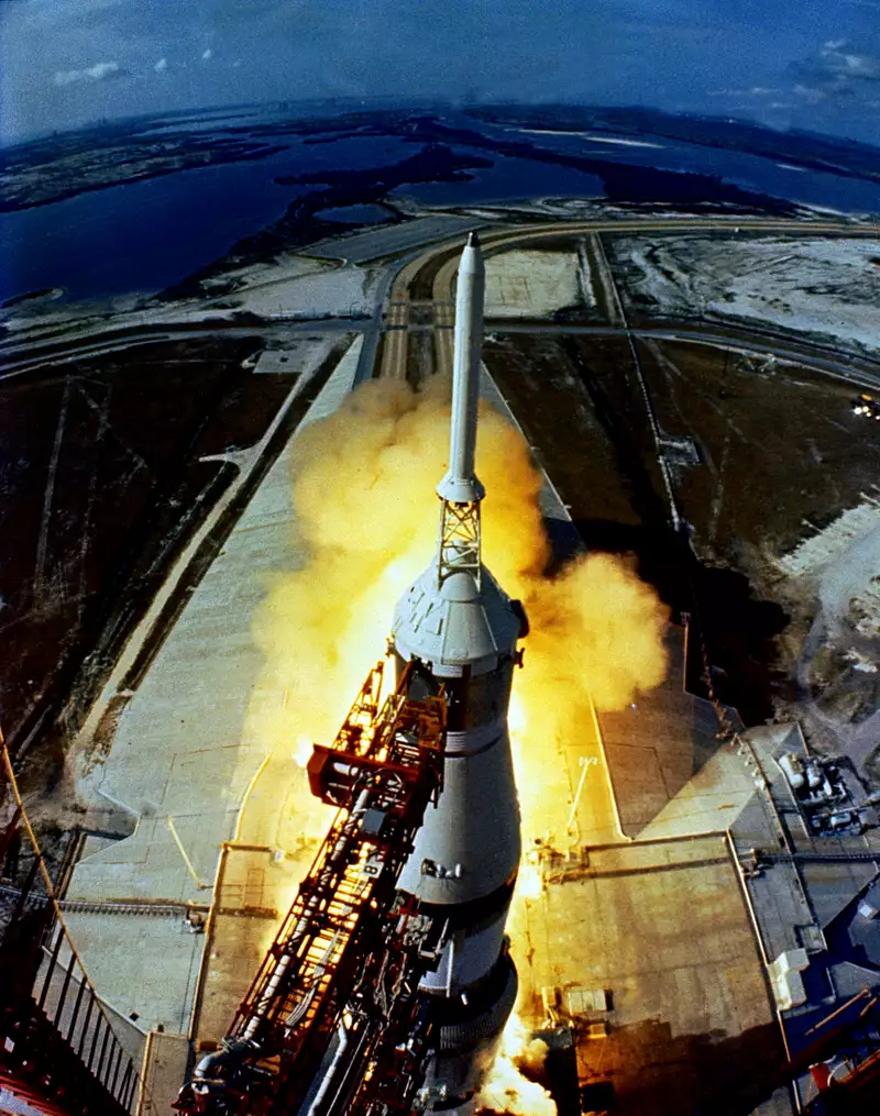 10 Facts About... The Moon | Factory+ | The Moonwalkers – Factory ...
